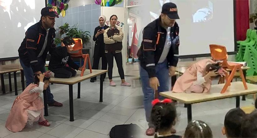 Anasınıfı Öğrencilerine AFAD Eğitimi - GENEL - Erzurum Pusula Gazetesi ... Anasınıfı Öğrencilerine AFAD Eğitimi - GENEL - Erzurum Pusula Gazetesi ...