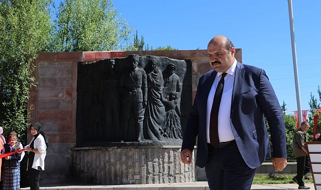 'Türkiye Yüzyılı’nın ilk kongresine adım adım' - GENEL - Erzurum Pusula ... 'Türkiye Yüzyılı’nın ilk kongresine adım adım' - GENEL - Erzurum Pusula ...