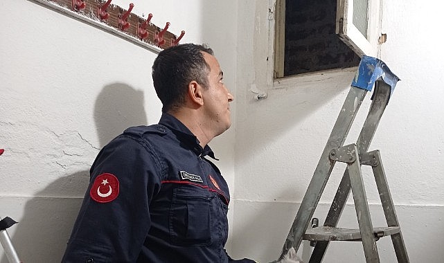 Havalandırma boşluğuna düştü! - GENEL - Erzurum Pusula Gazetesi - Son ... Havalandırma boşluğuna düştü! - GENEL - Erzurum Pusula Gazetesi - Son ...